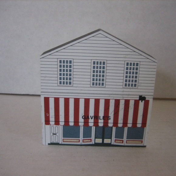 The Cat's Meow | Accents | The Cats Meow 994 Gavriles Candy Wood ...